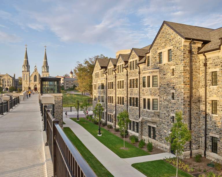 The 10 Most Beautiful College Campuses with Classical Architecture ...